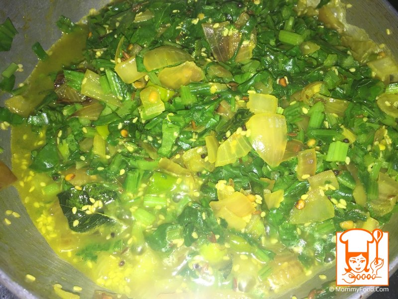 Palakura Iguru | Spinach Curry - Step By Step Recipe In Pictures ...