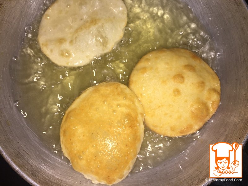 Sweet Poori - Step By Step Recipe In Pictures | MommyFood.Com