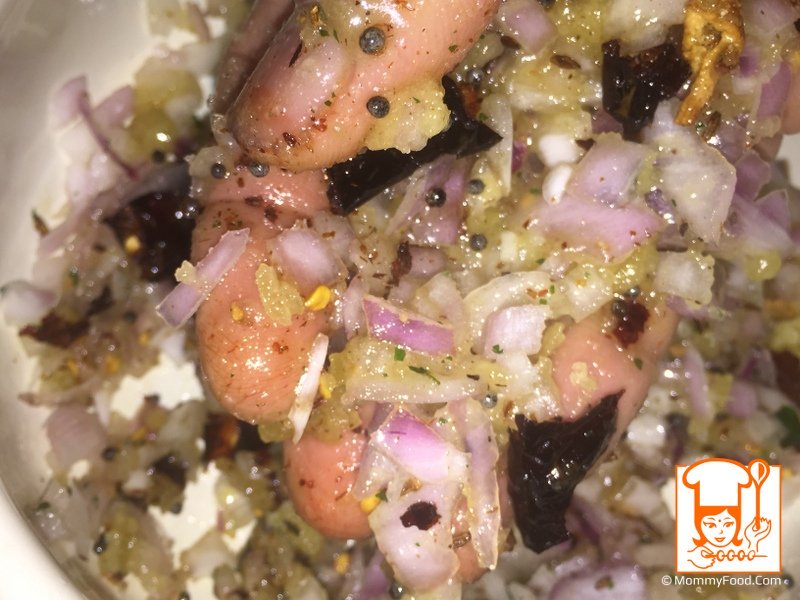 Pachi Pulusu - Step By Step Recipe In Pictures | MommyFood.Com