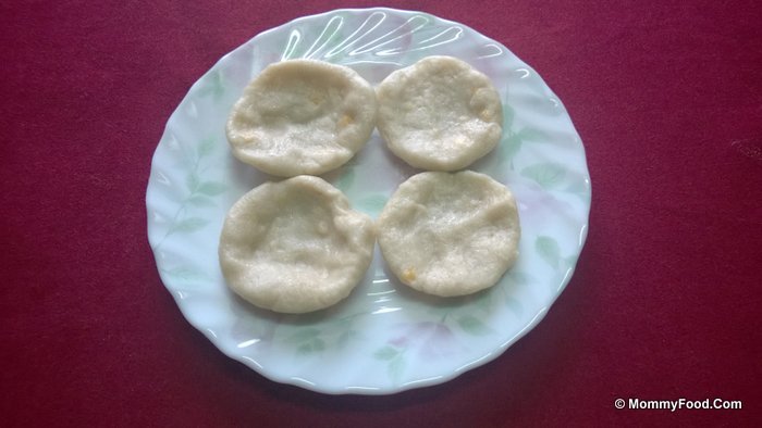 Kudumulu - Step By Step Recipe In Pictures | MommyFood.Com