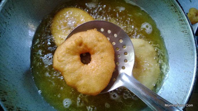 Aavada - Step By Step Recipe In Pictures | MommyFood.Com
