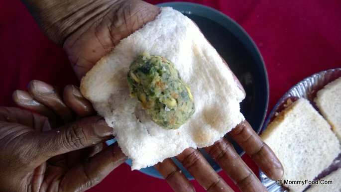 Veg Bullet - Step By Step Recipe In Pictures | MommyFood.Com